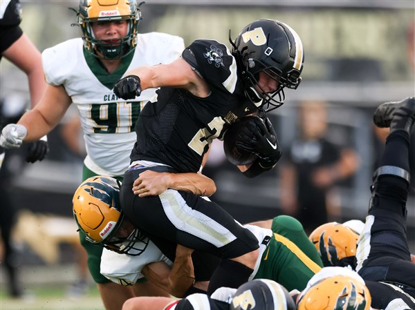 Photo Gallery: Perrysburg vs. Clay football | The Blade