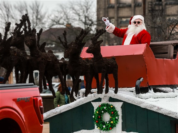 Grand Marshals, broadcast dates announced for 37th annual Blade Holiday ...