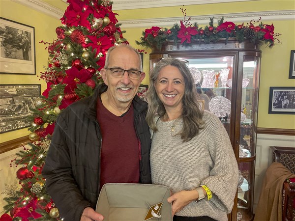 Hendel: Area events kick off shopping season | The Blade