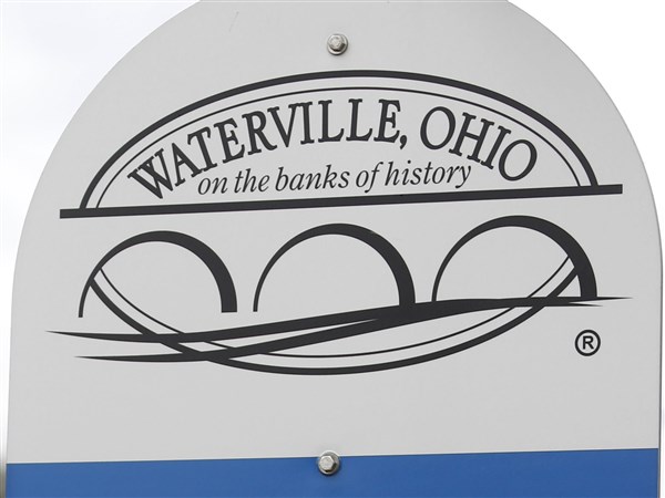 Plan commission recommends zoning change for new apartments, villas in ...