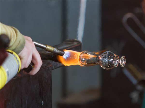 Photo Gallery: Glass blowing at Toledo Museum of Art’s Great Art Escape ...