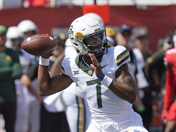 Former Toledo football star Finn signs with Miami (Ohio) | The Blade