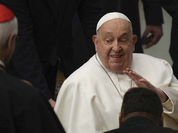 Pope Francis is in critical condition after long respiratory crisis ...