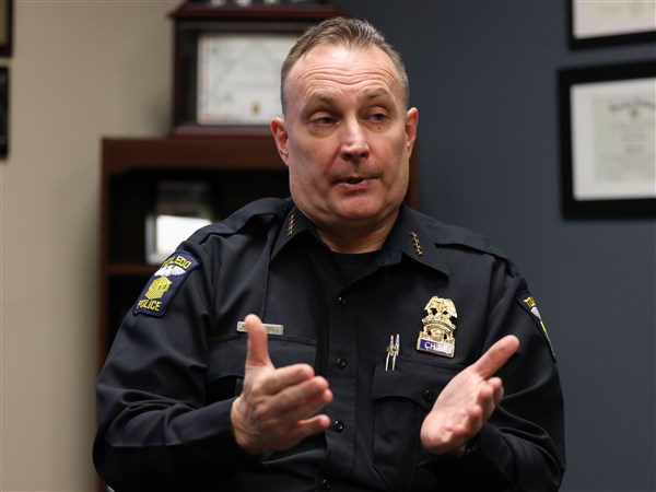 Police chief praises detectives for efforts that led to discovery of ...