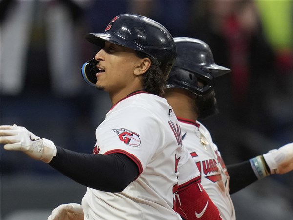 Bo Naylor hits 3-run homer, Guardians win 4-2 over Twins | The Blade