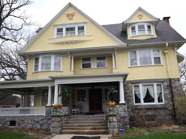 High tea, salons, and a murder-mystery night mark Libbey House fall ...