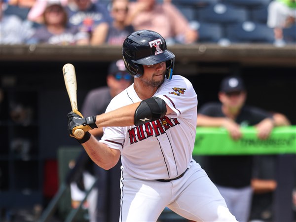 Mud Hens extend slim postseason hopes another day with win at Iowa ...