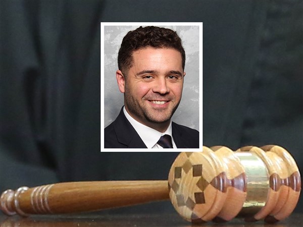 Grand jury indicts doctor who gave woman abortion drugs against her ...