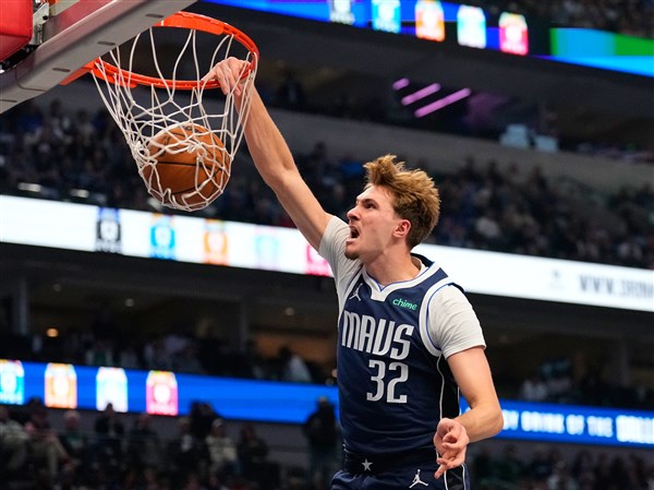 Cooper Flagg and Anthony Davis lead Mavericks past Pistons, 116-114 in ...