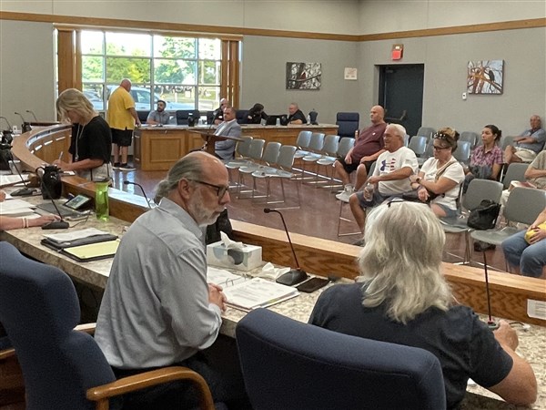 Oregon law director submits resignation | The Blade