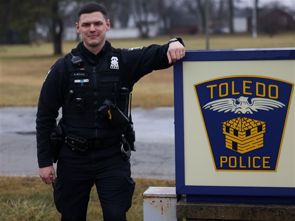 Officer next door? Program helps Toledo police buy homes in the city ...