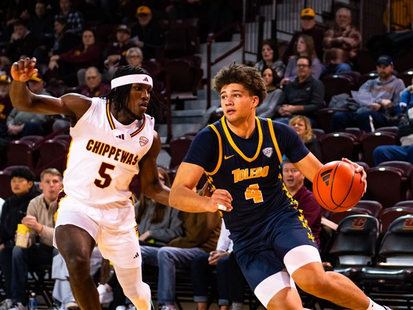 Second-half surge lifts Toledo men's basketball past Central Michigan ...