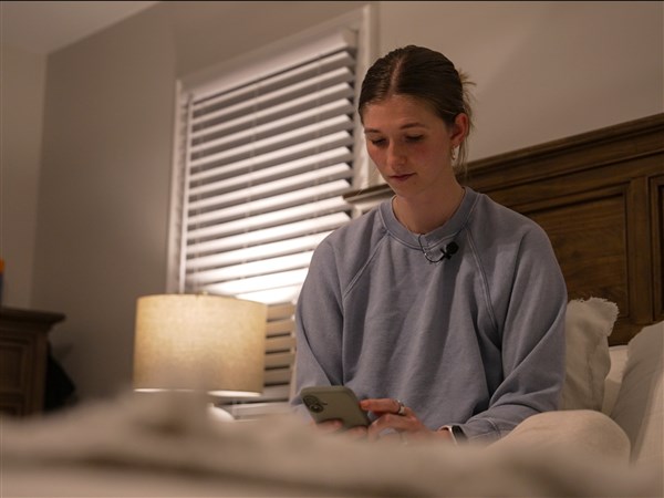 Sleep-tracking devices have limits. Experts want users to know what ...