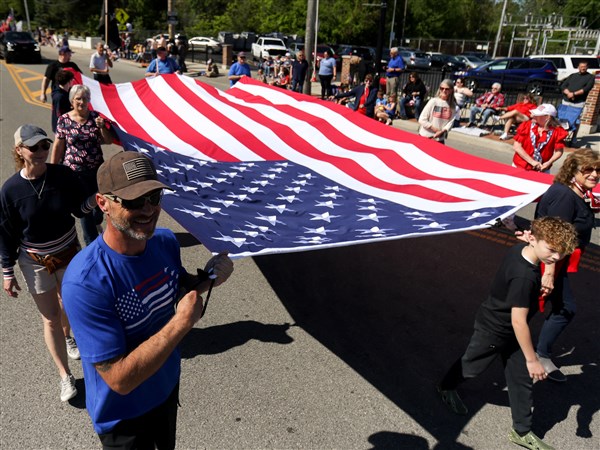 Memorial Day festivities in Sylvania draw at least a thousand | The Blade